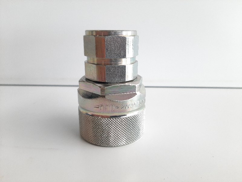 Coupleur à visser mâle 1/2 - Monfort Coupleur à visser mâle 1/2 | Monfort